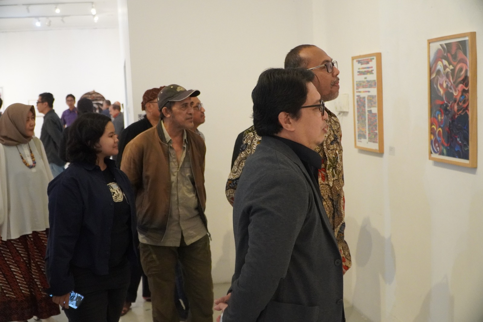 Rektor ISI Yogyakarta Membuka Pameran Internasional Bertajuk TRANS-FORM ...