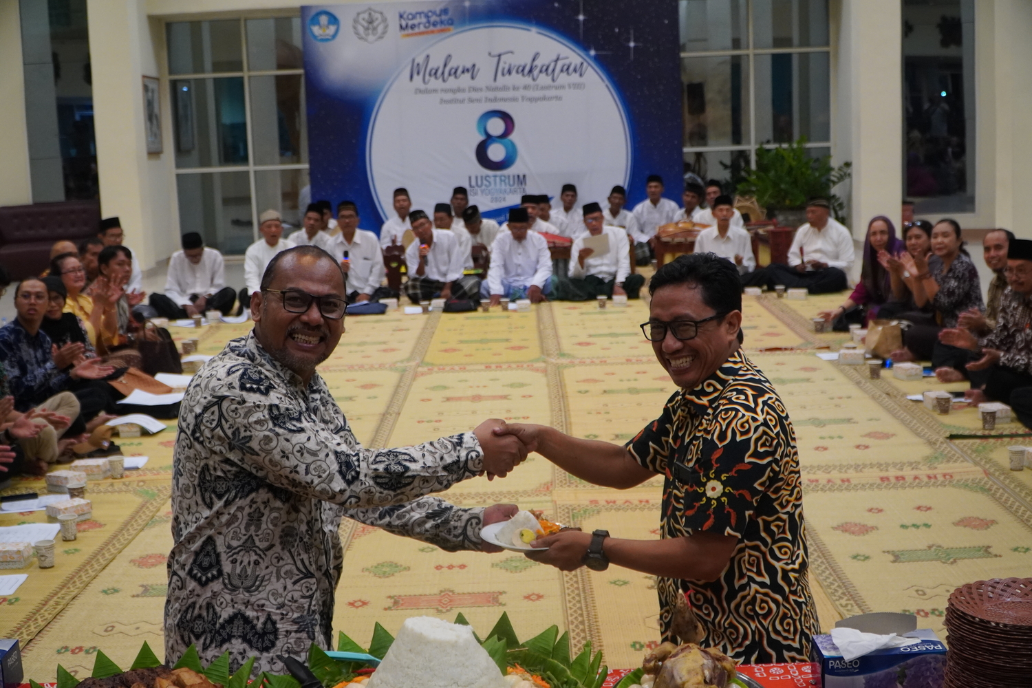 ISI Yogyakarta Gelar Tirakatan dalam Rangka Lustrum Ke-8 – ISI Jogja | ISI Yogyakarta