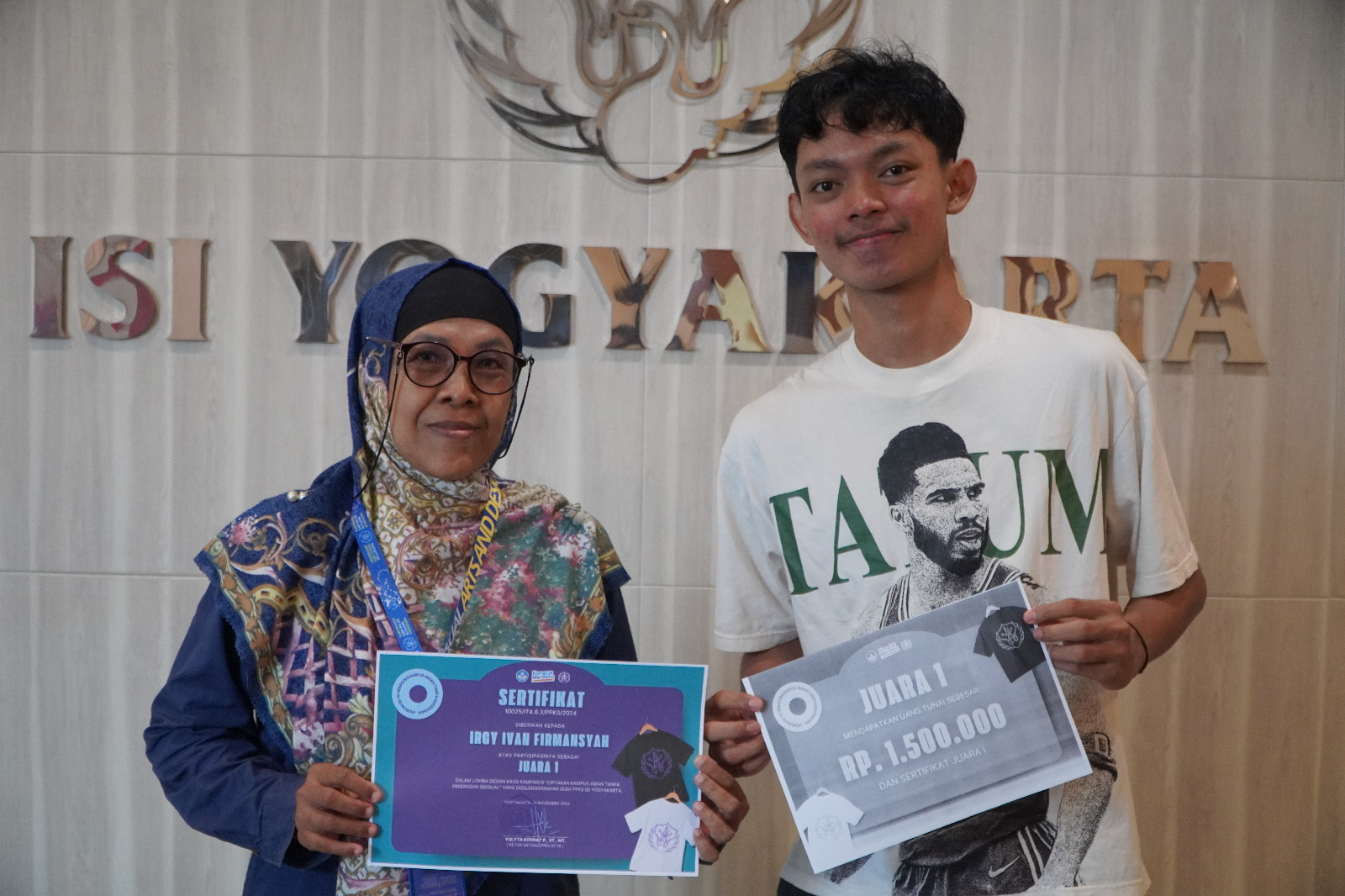 Satgas PPKS Berikan Hadiah Kepada Pemenang T-Shirt Design Competition ...